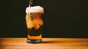 Is Beer Acidic? How It Affects Your Health and Digestion