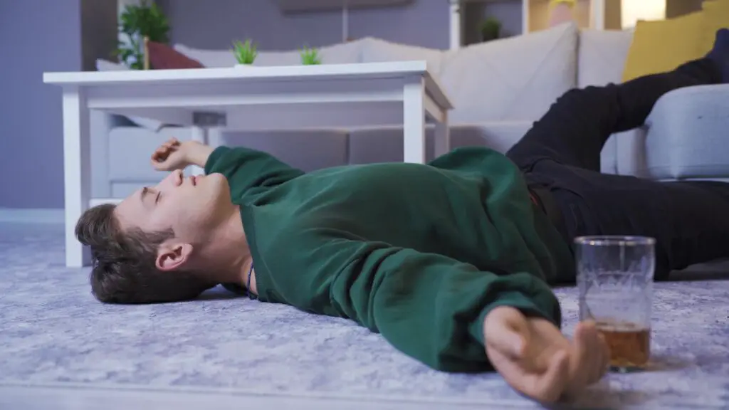 What To Do When Someone Has Passed Out Drunk