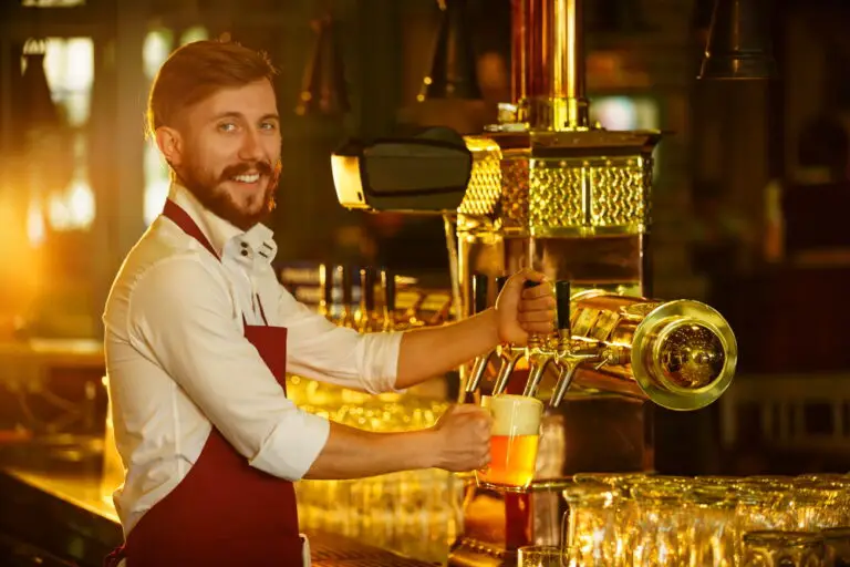 The Bartender’s Guide on How to Serve Different Types of Beer