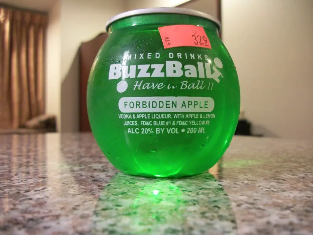12 Buzzballz Flavors That You Must Try